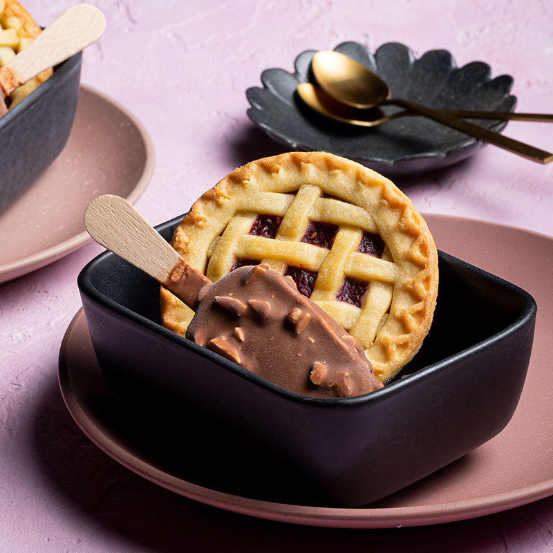 Nanna’s Snack Blackberry Apple Pies – Foodservice | Patties Food Group